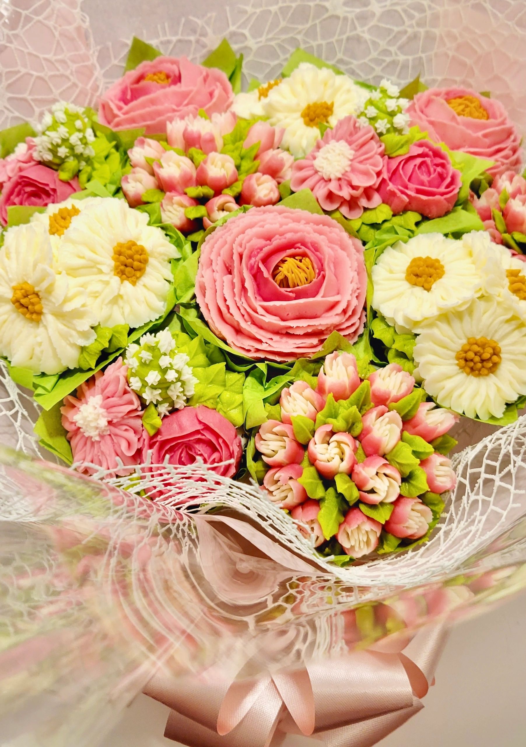 Custom Decorated Cupcakes for All Occasions - Mai Lara's Bouqcakes ...