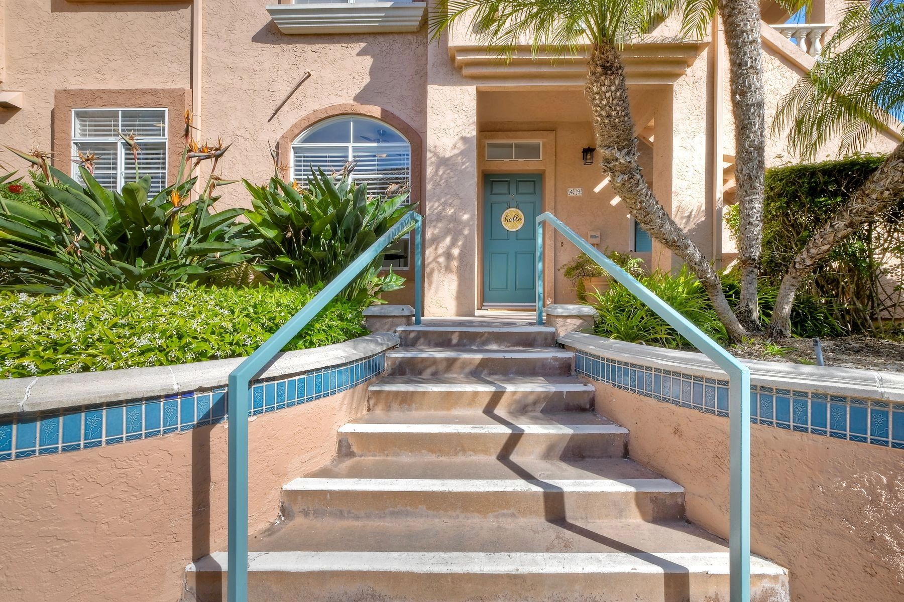 Discover Oceanside Condos - Your Dream Home Awaits