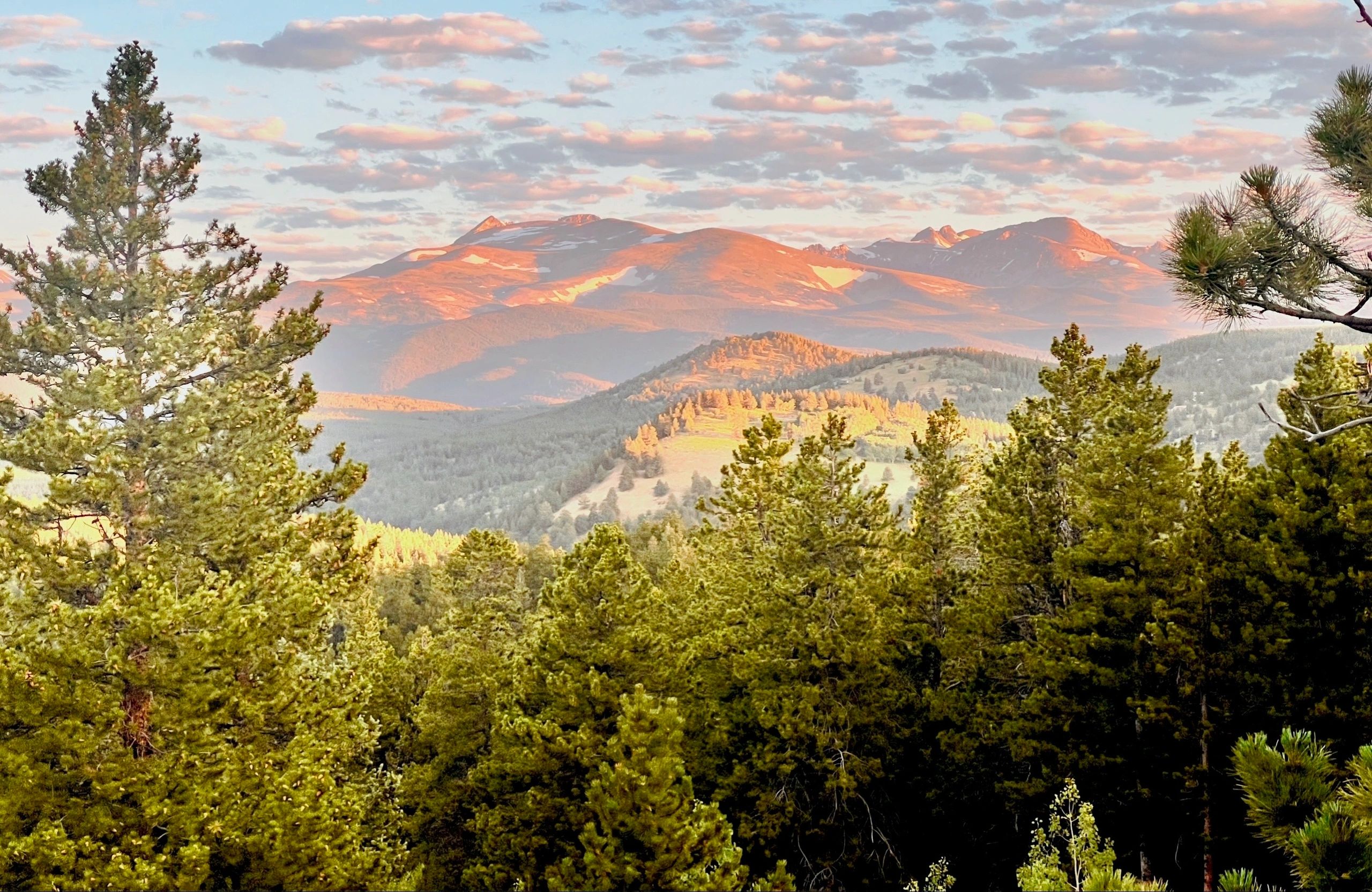 Experience Blue Sky Mountain Ranch - Nature's Retreat