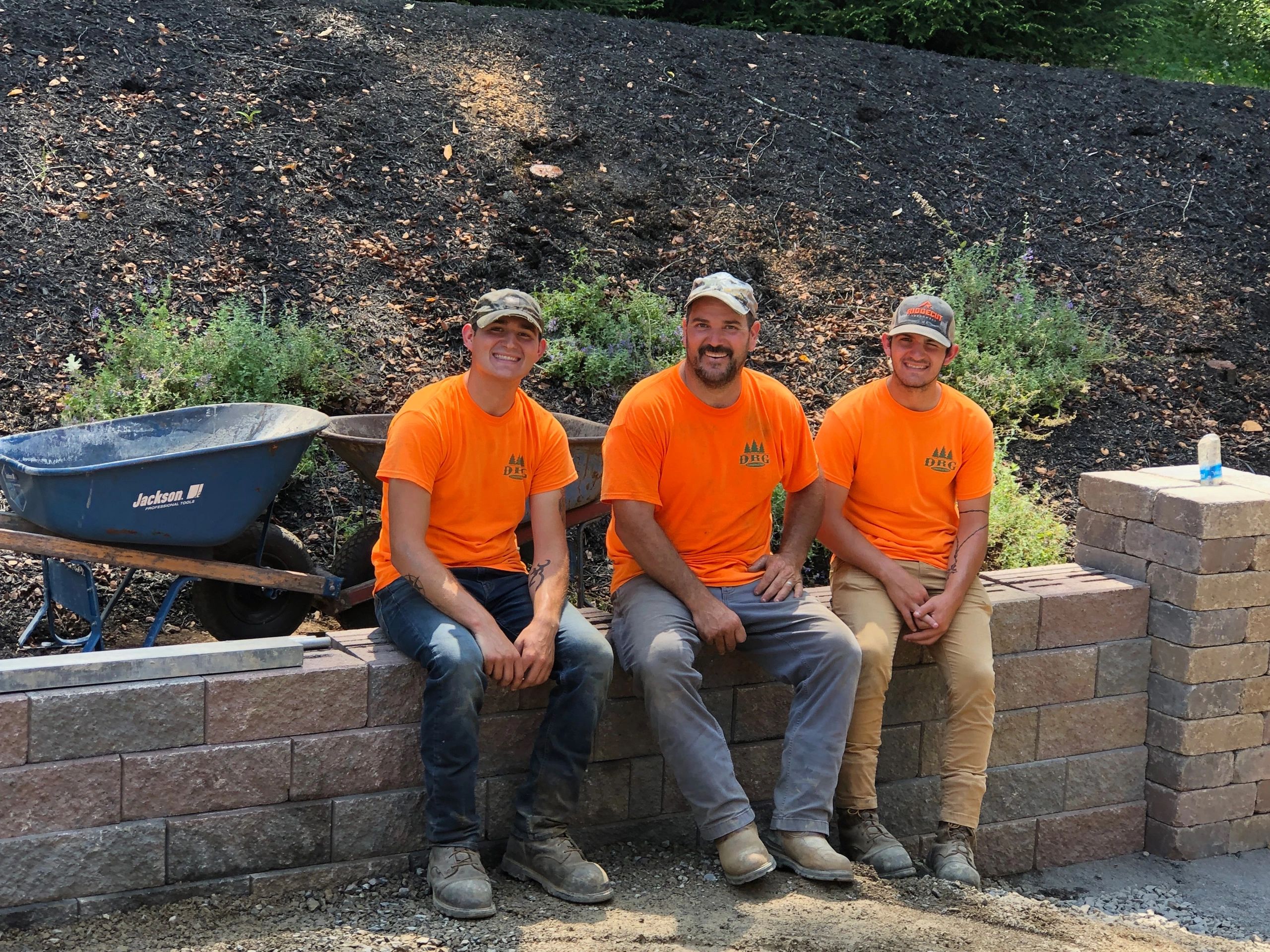 DRG Construction LLC - Landscaping, Concrete, Retaining Wall