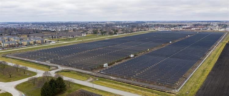 UIUC Completes Final Stage of Ultra-Sustainable Solar Farm 2.0