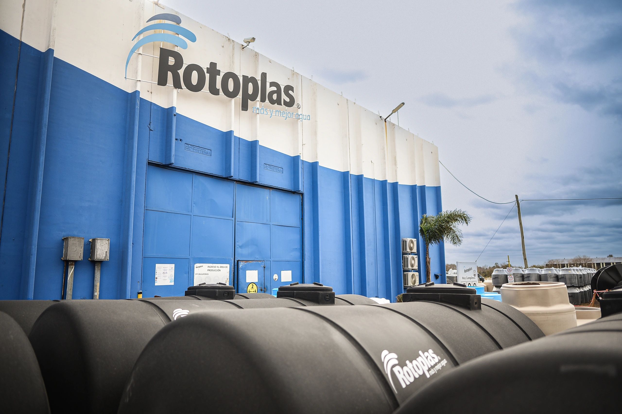 Grupo Rotoplas reconocido por sus prácticas sostenibles