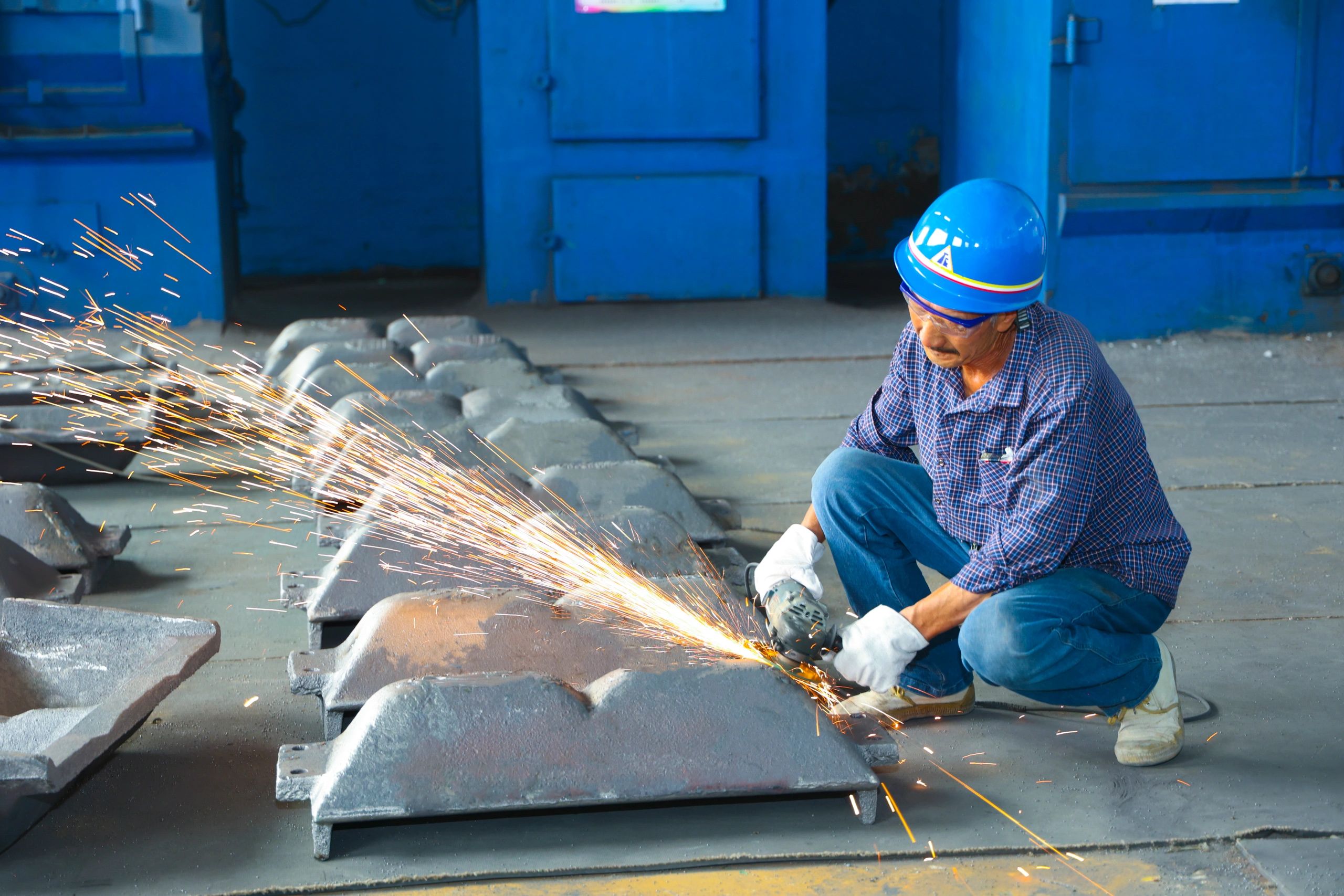 Laminate Bi-Metallic Wear Liners, Bimetallic Liners | Domite