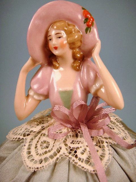 H_Southern Belle Half Doll