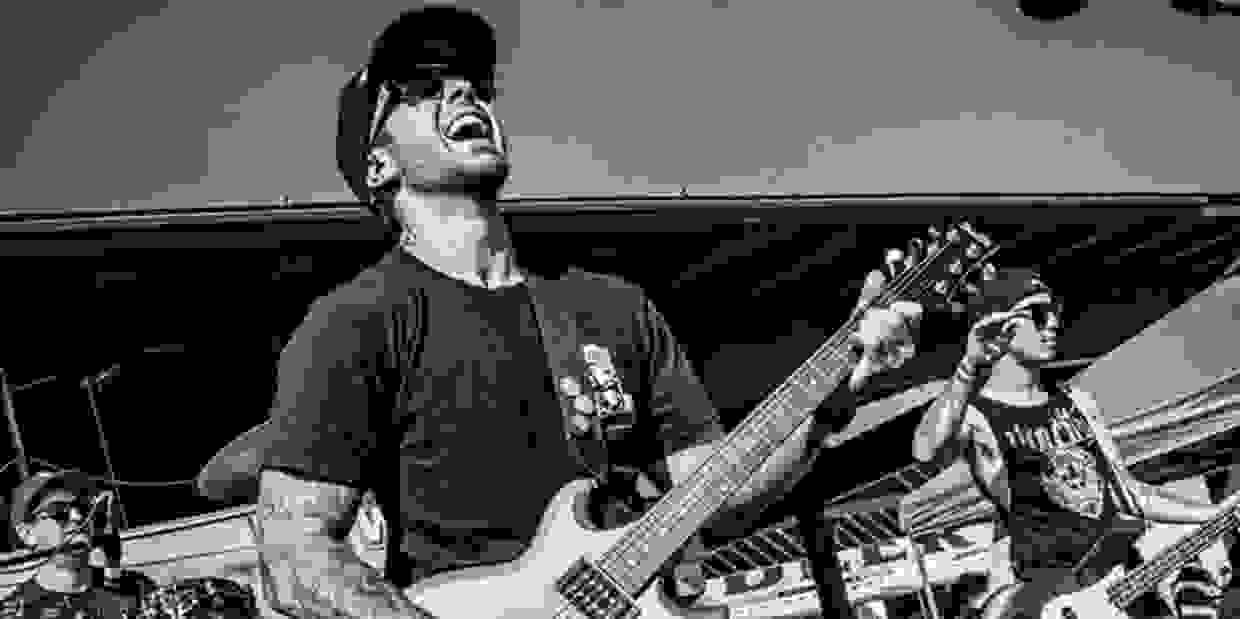 BIO | kylesmithjams.com