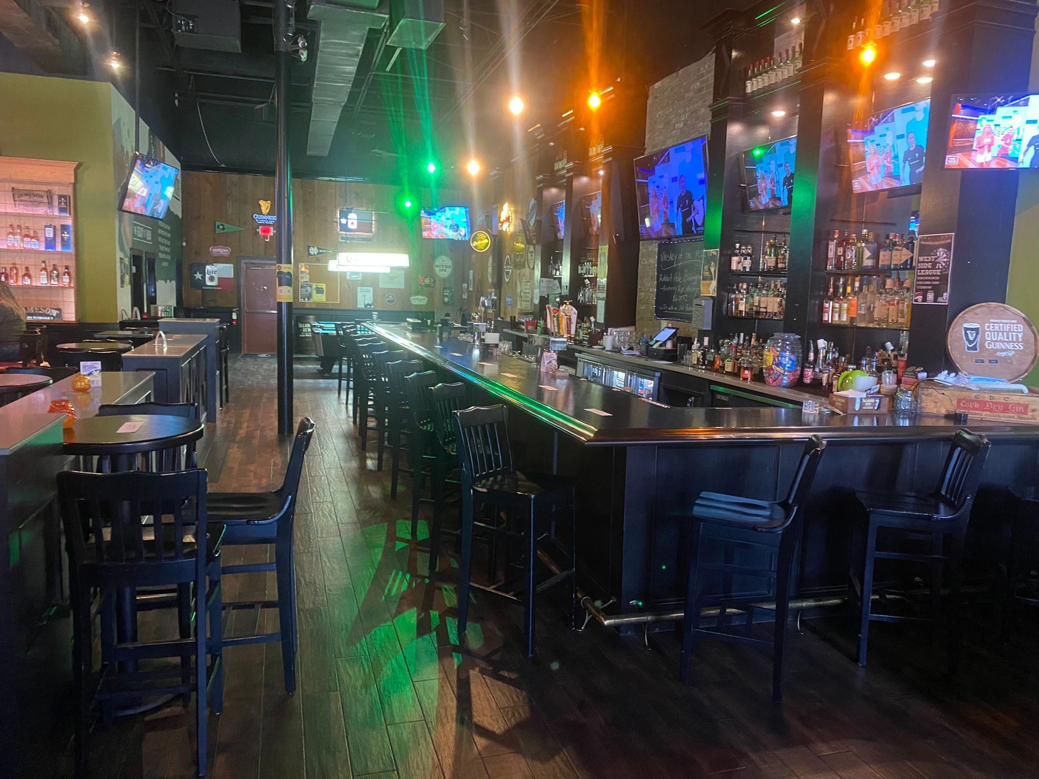 Finn MacCool's Irish Bar