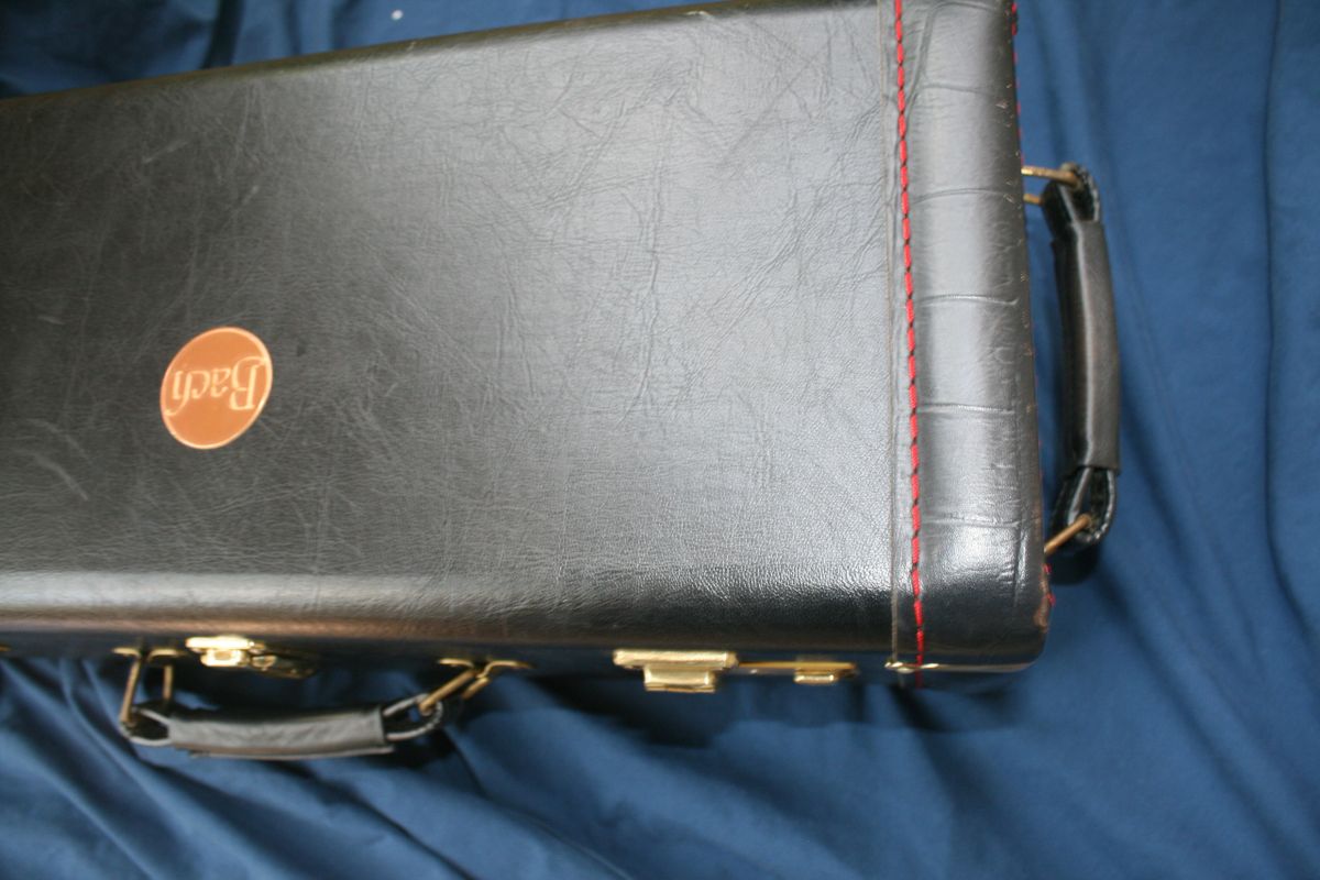 Bach Stradivarius double trumpet case