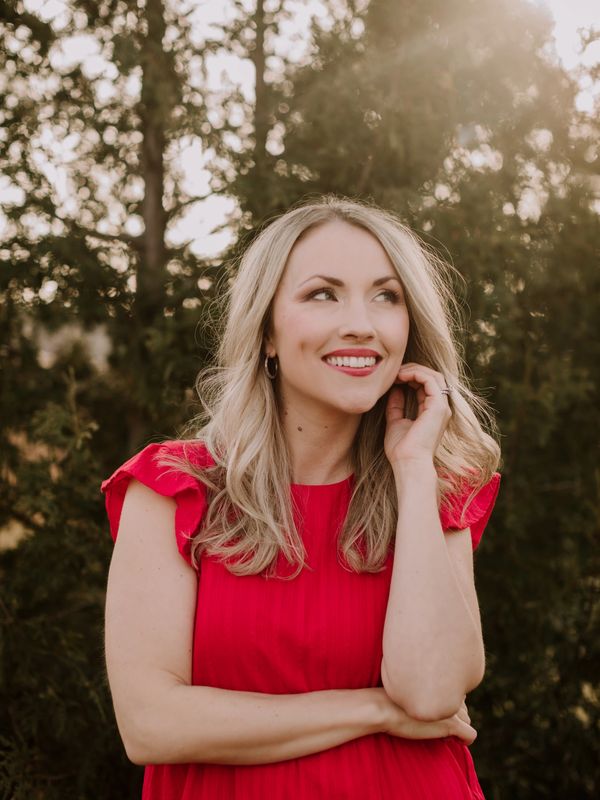 About | Andryanna Gonko | The Juggle is Real Podcast