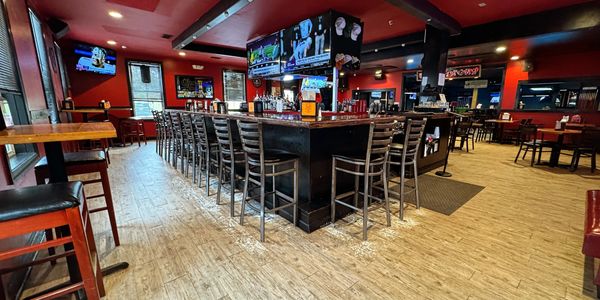 Tailgators Bar and Grille