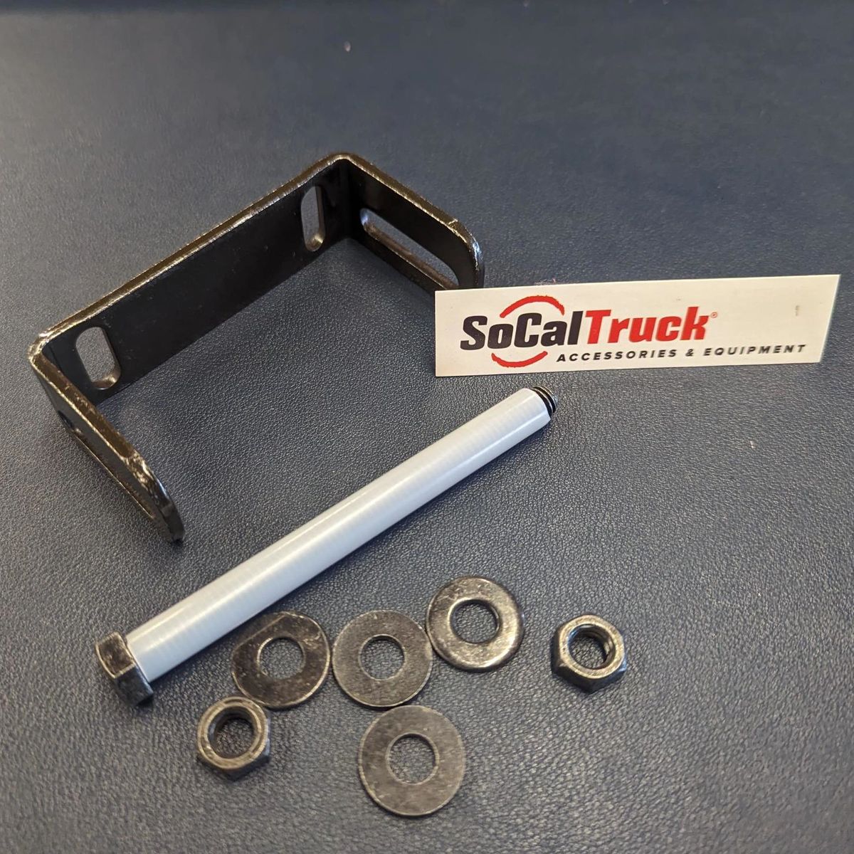 Snugtop Snuglid Replacement Adjustable Strike Bar