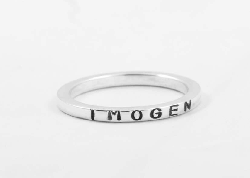 Name ring
