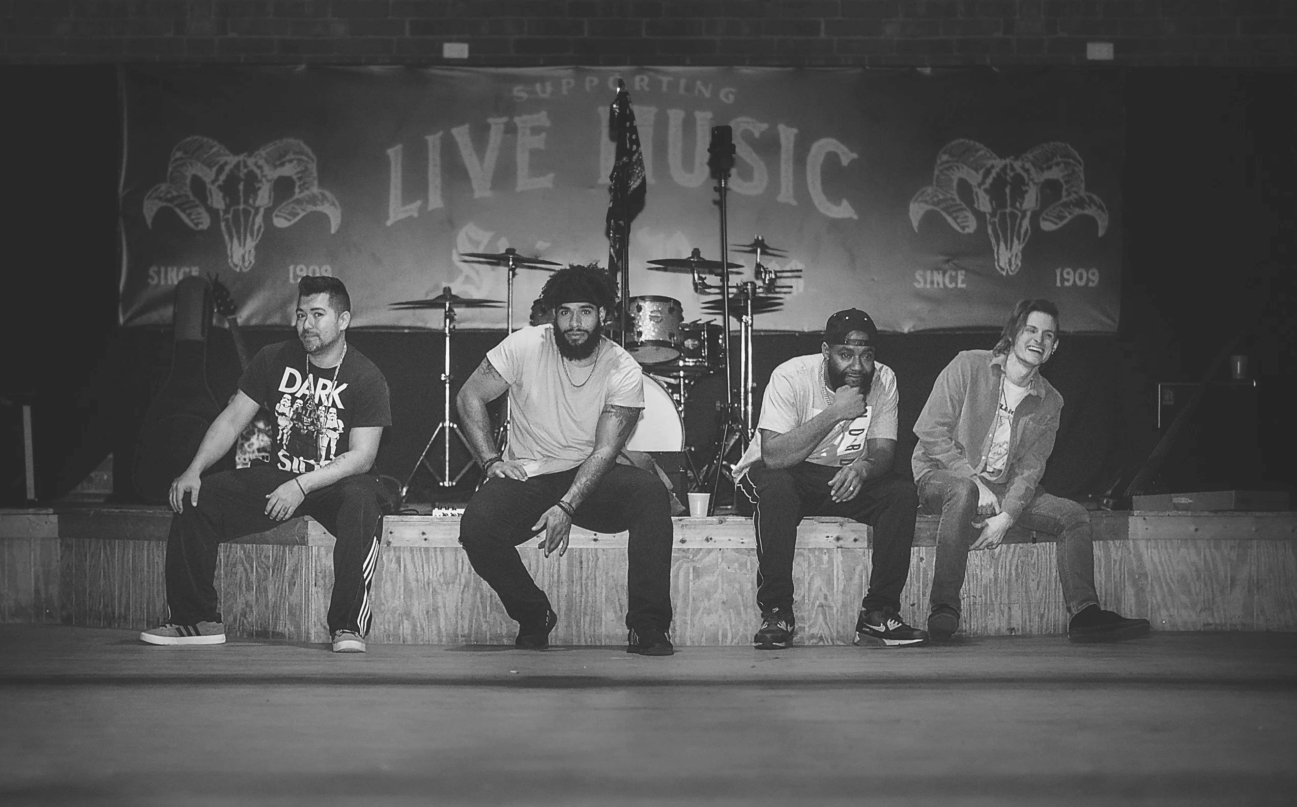 Don Louis Music Official