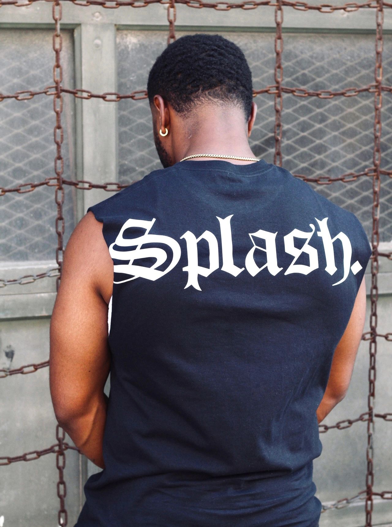 Chain Link On Back Shoulder