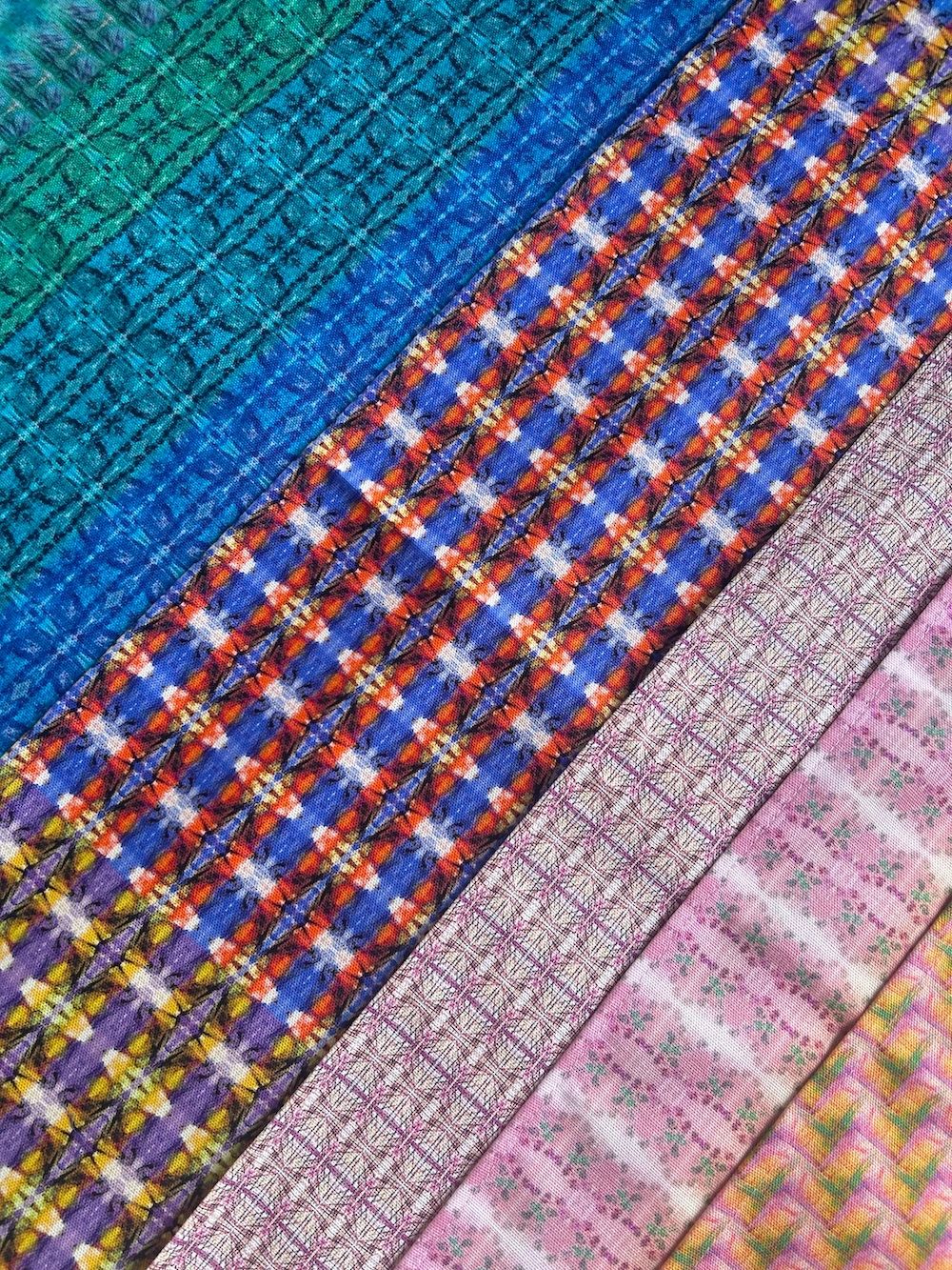 Empowering Patterns for Home and Kitchen Textiles