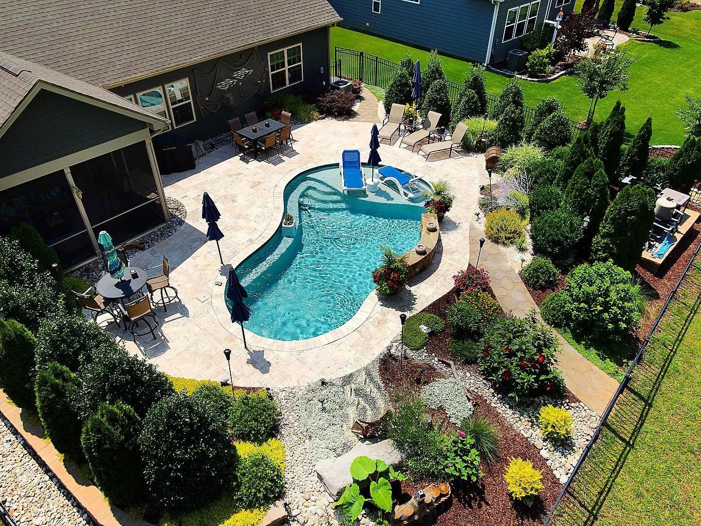 Michelle's Outdoor Designs