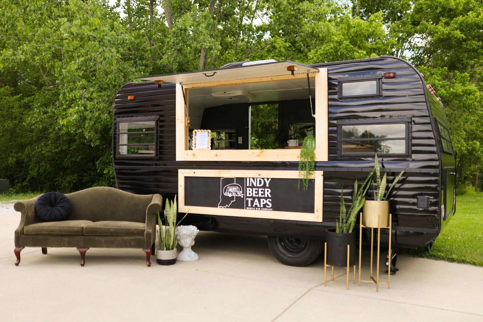 Indy Beer Taps - Beer Trailer Rental, Bartending Services Weddings