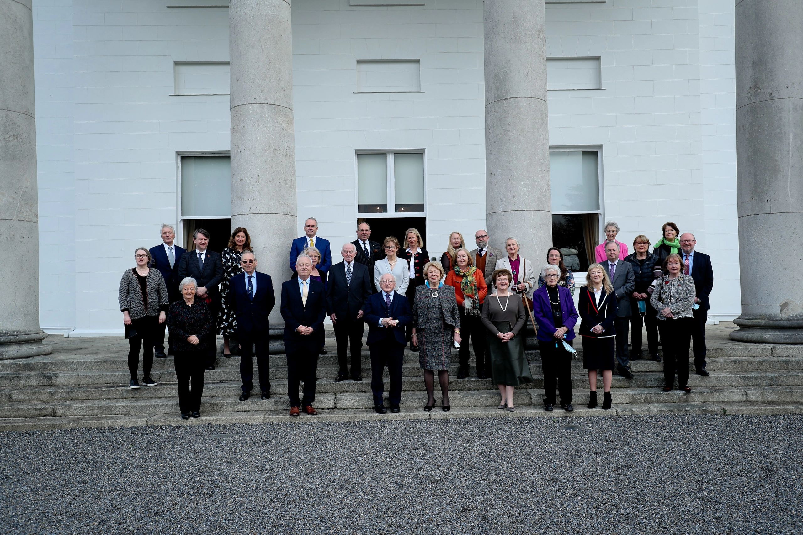 THE ANGLO-IRISH TREATY DELEGATIONS 1921