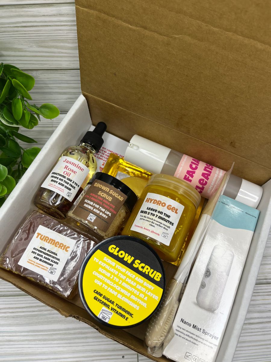 The Face Kits (Kits: The Ultimate Kit Turmeric)