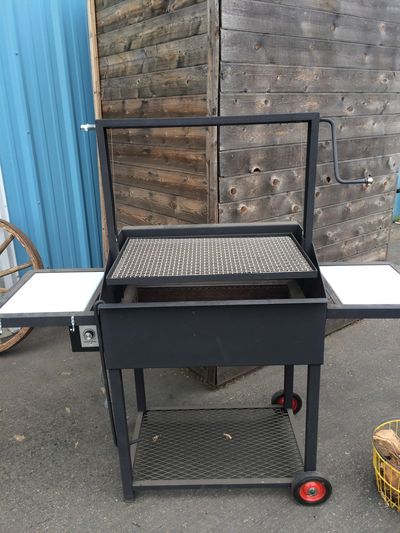 Buckaroo Grills - Grills, Wood, Bbq