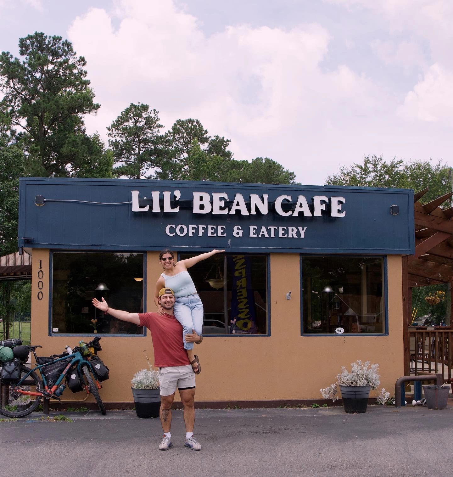 Local Coffee Shop & Breakfast Bagels