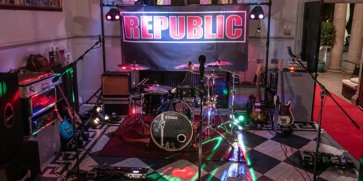 Republic - Live Band, Covers, Music and Bands