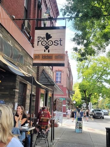 The Roost - Restaurant, Pub