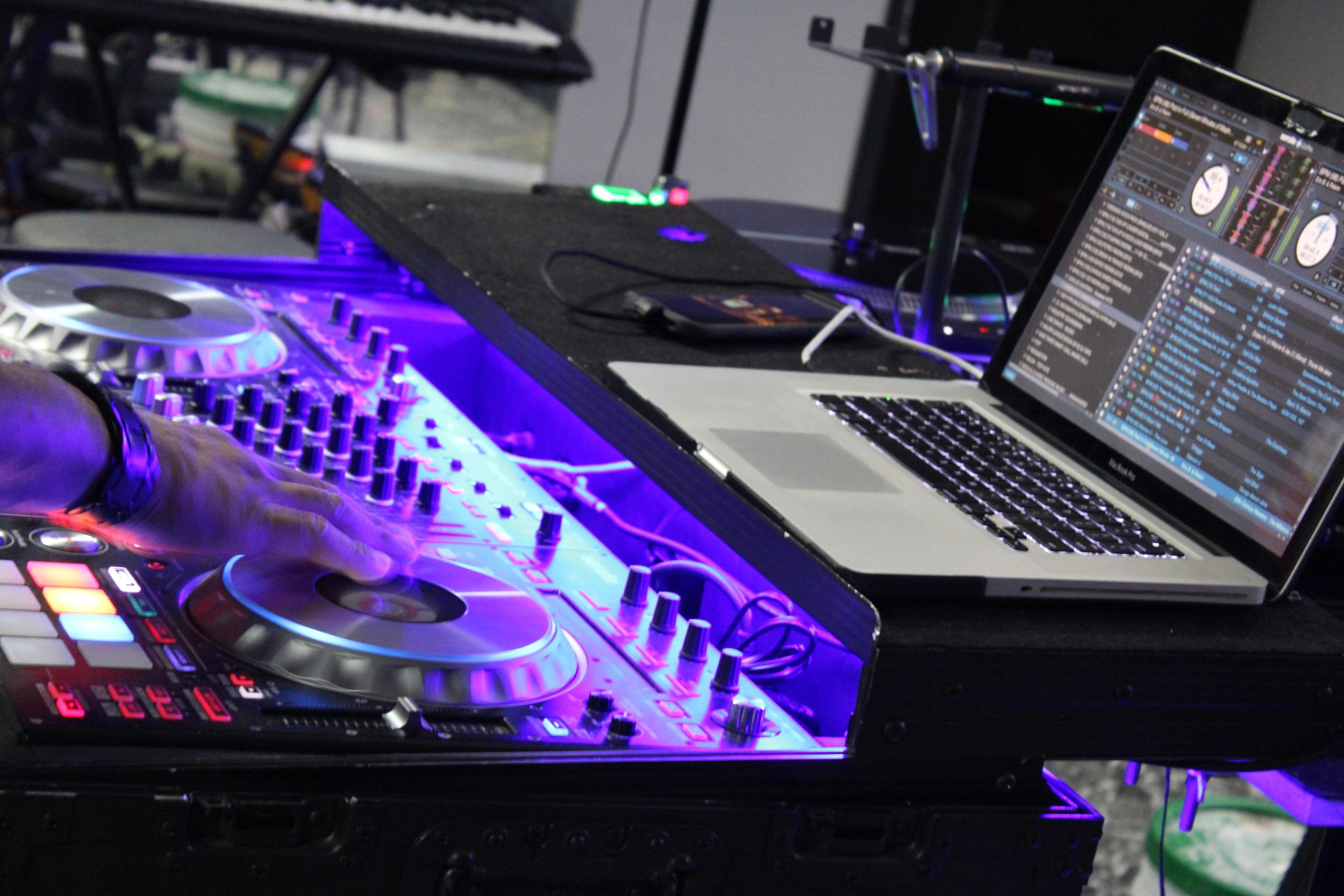 Dynamic Entertainment