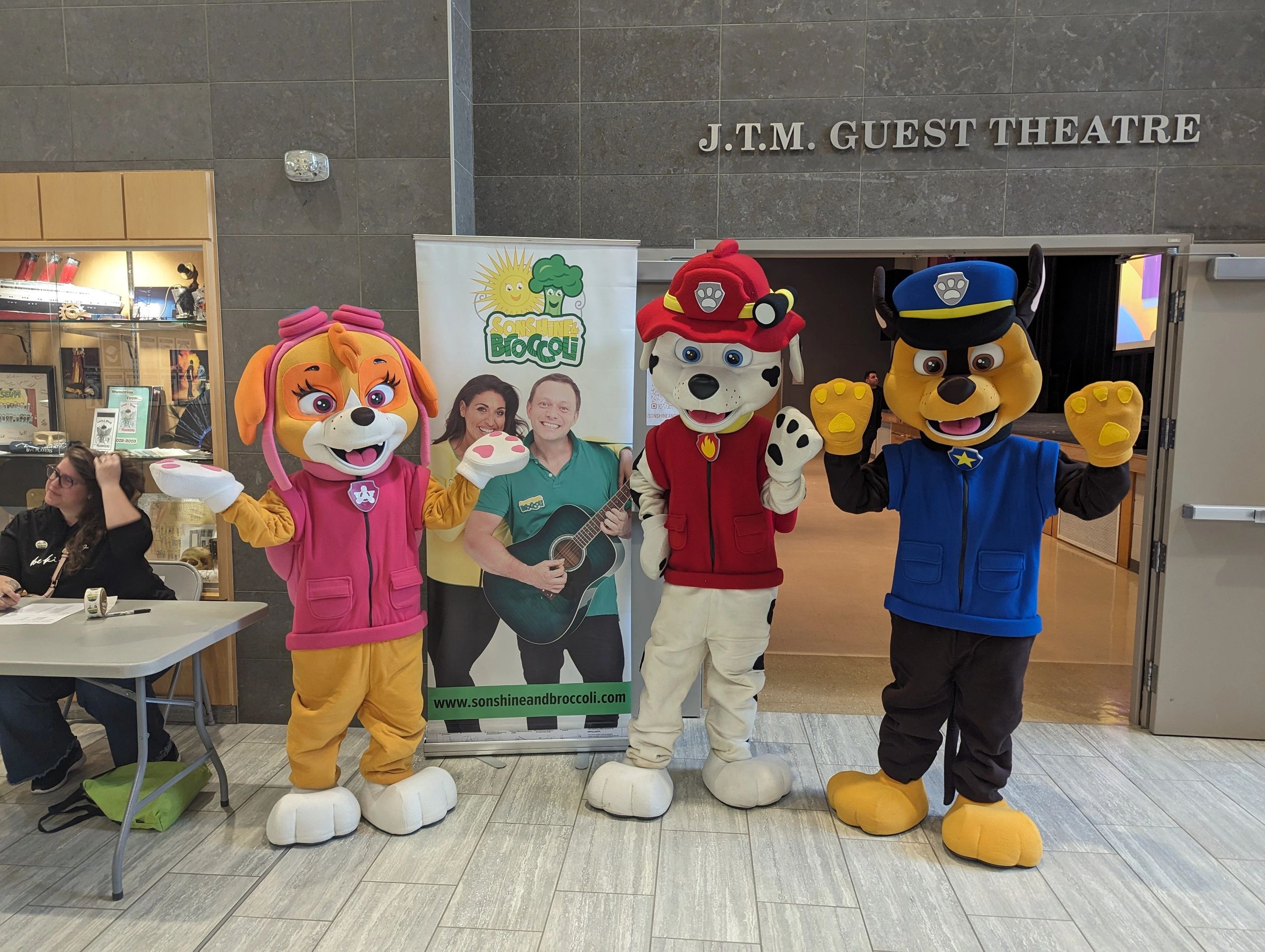 Fun and Exciting Mascot Visits For Birthday Parties