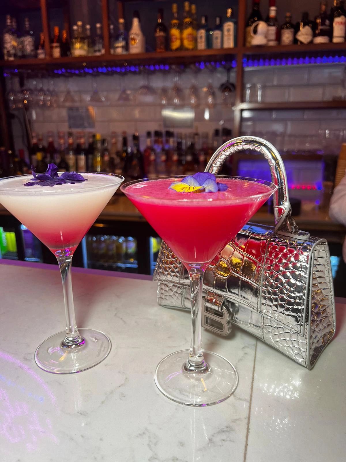 High Spirit Cocktail Bar