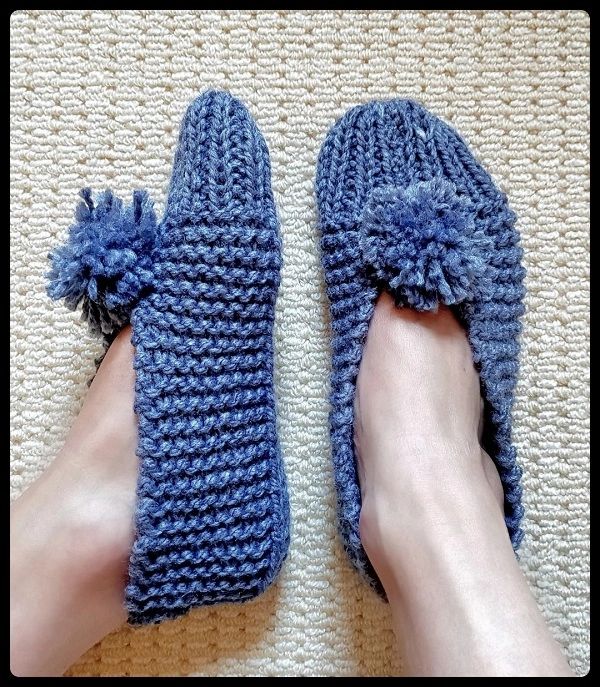 Quick & Easy Slippers Free Knitting Pattern