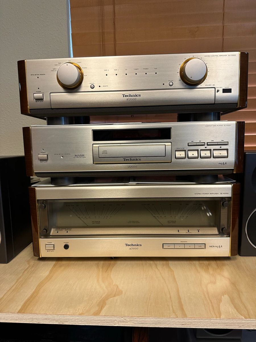 Technics 2000 Series 3-Piece Set