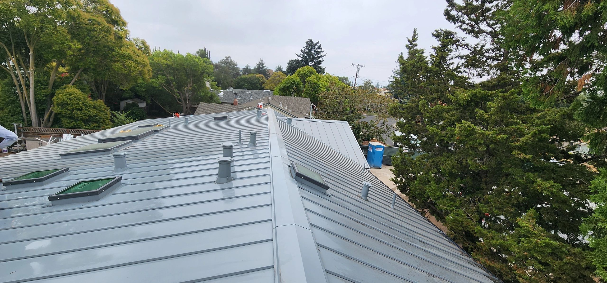 Julio & Family Roofing Inc
