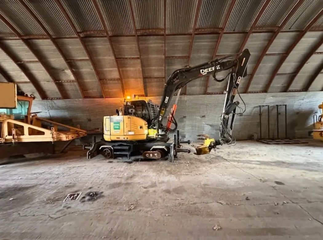 JOHN DEERE 85C RAILROAD TIE CRANE TIE HANDLER MACHINE