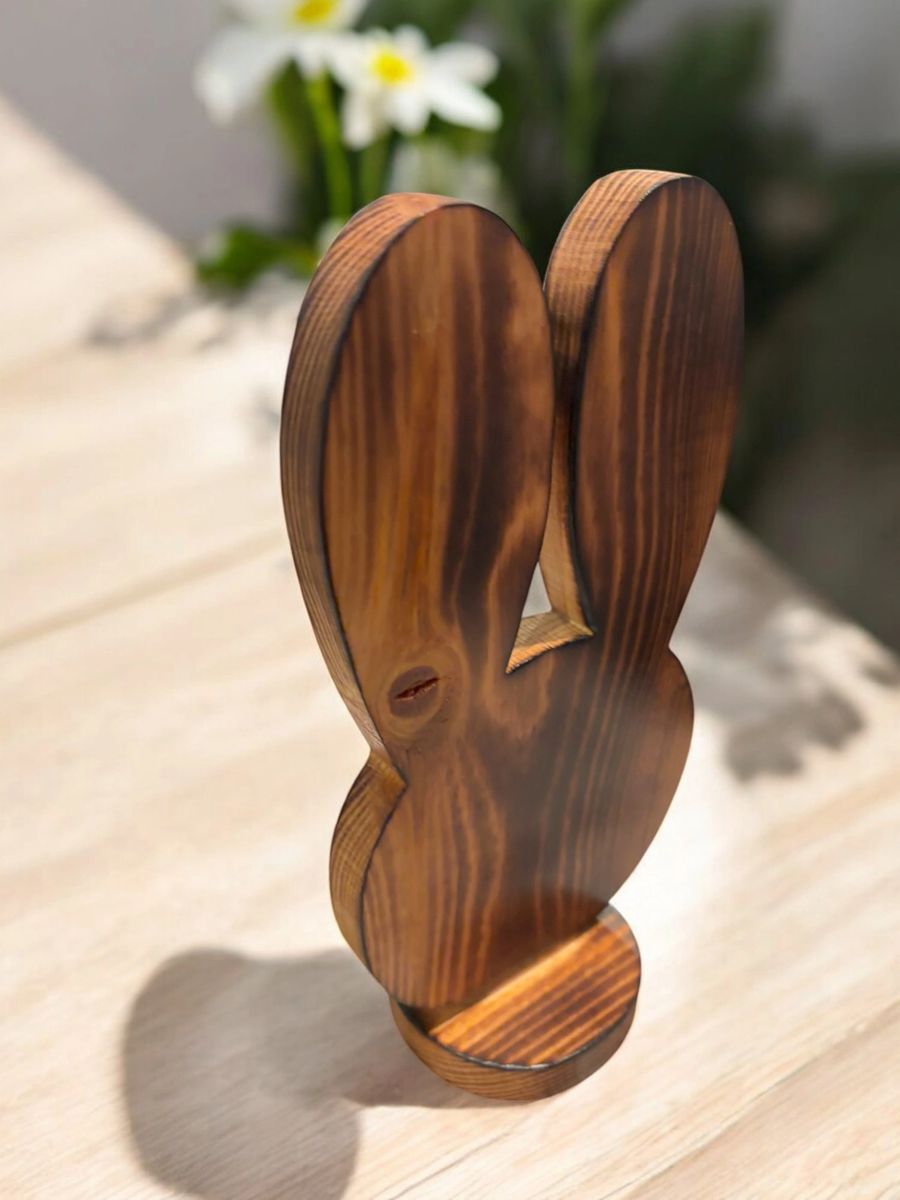 The Rustic Rabbit Wood Decor
