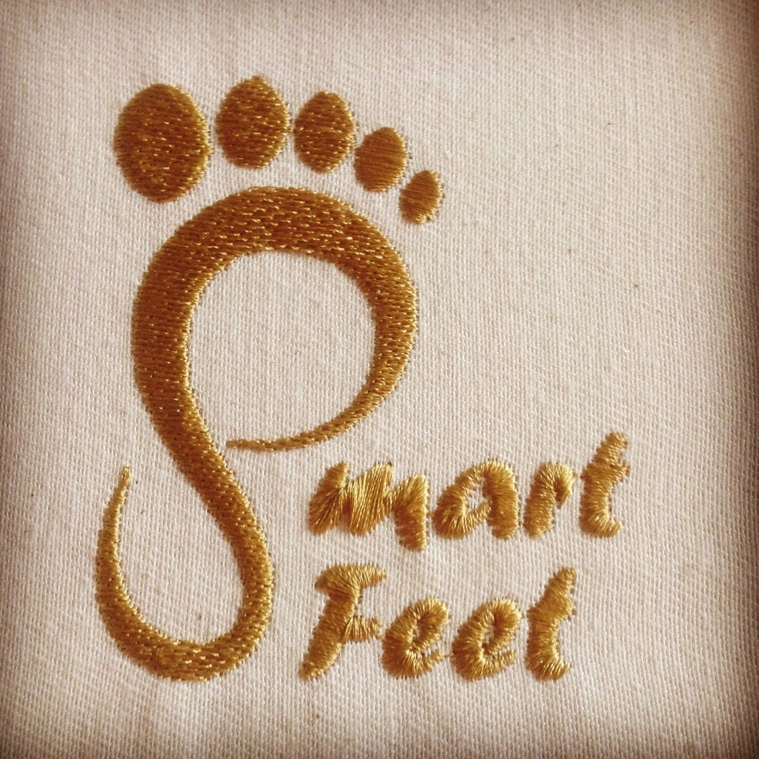 Loving the Embroidered Smart-Feet Logo!