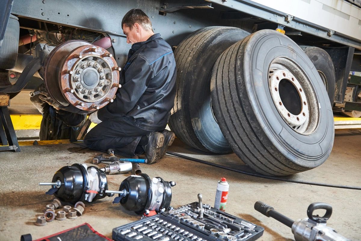 What are the Most Common Trailer Repairs