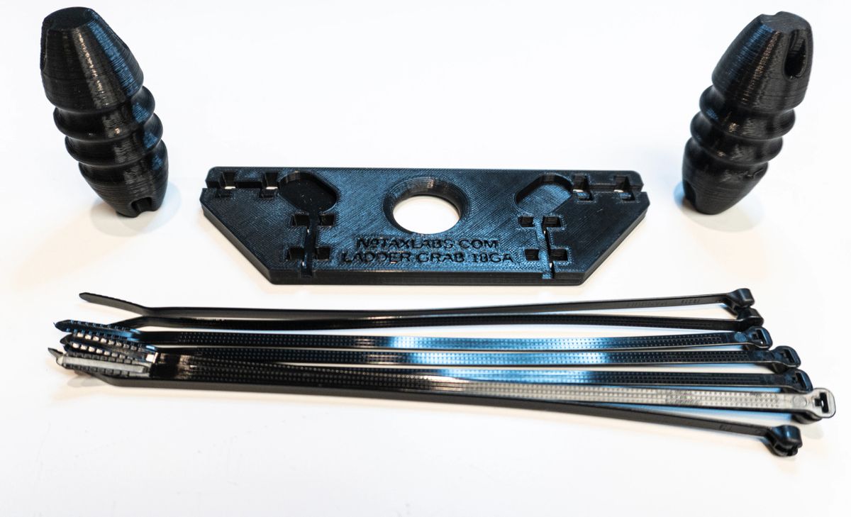 Ladder Grab Kit (Center insulator and end insulators)