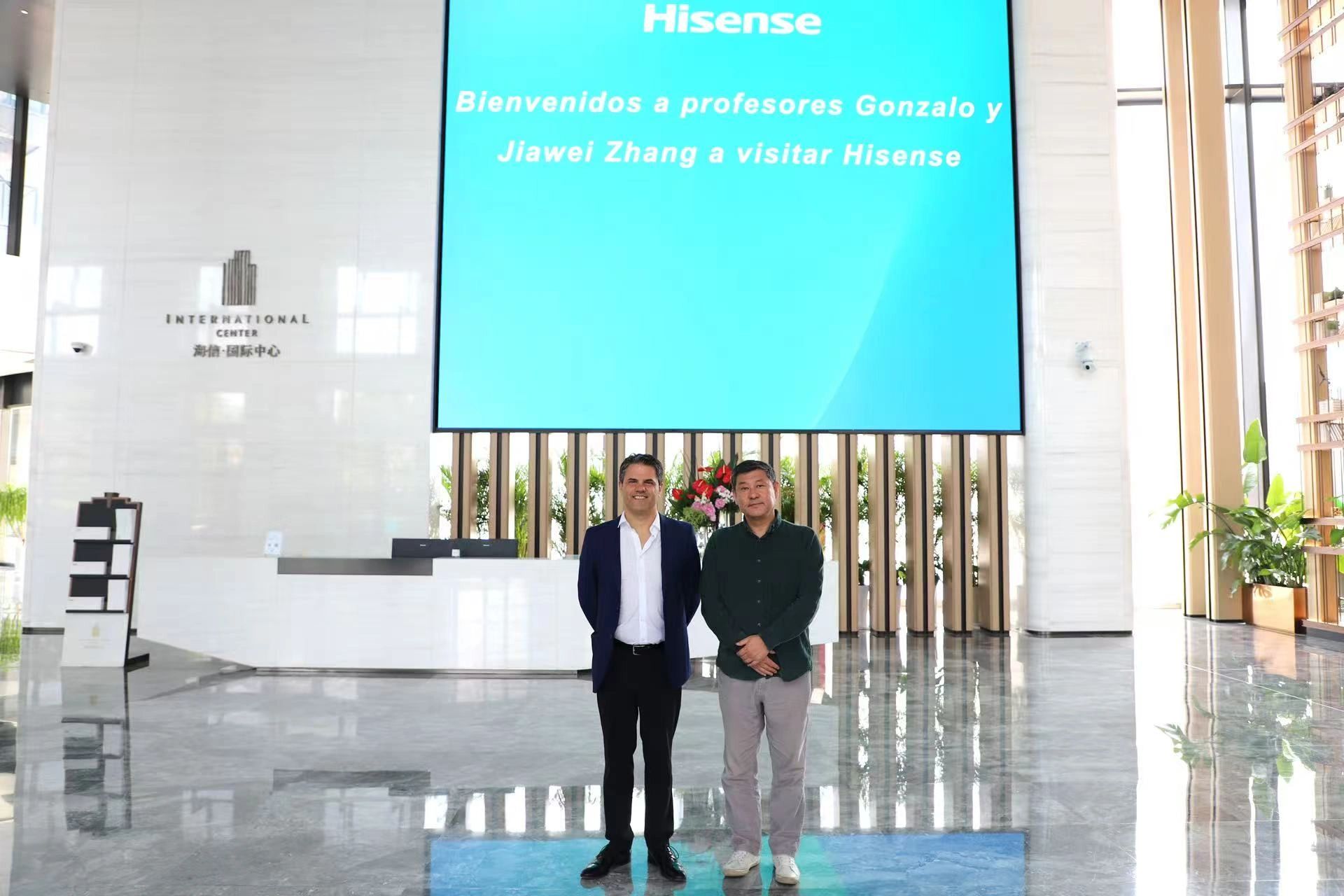 Visita al edificio central de Hisense en Qingdao