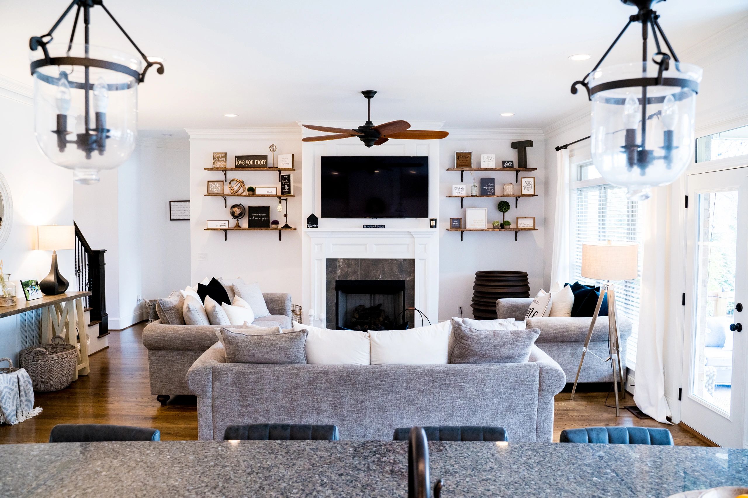 Tiatimmonsdesigns - Home