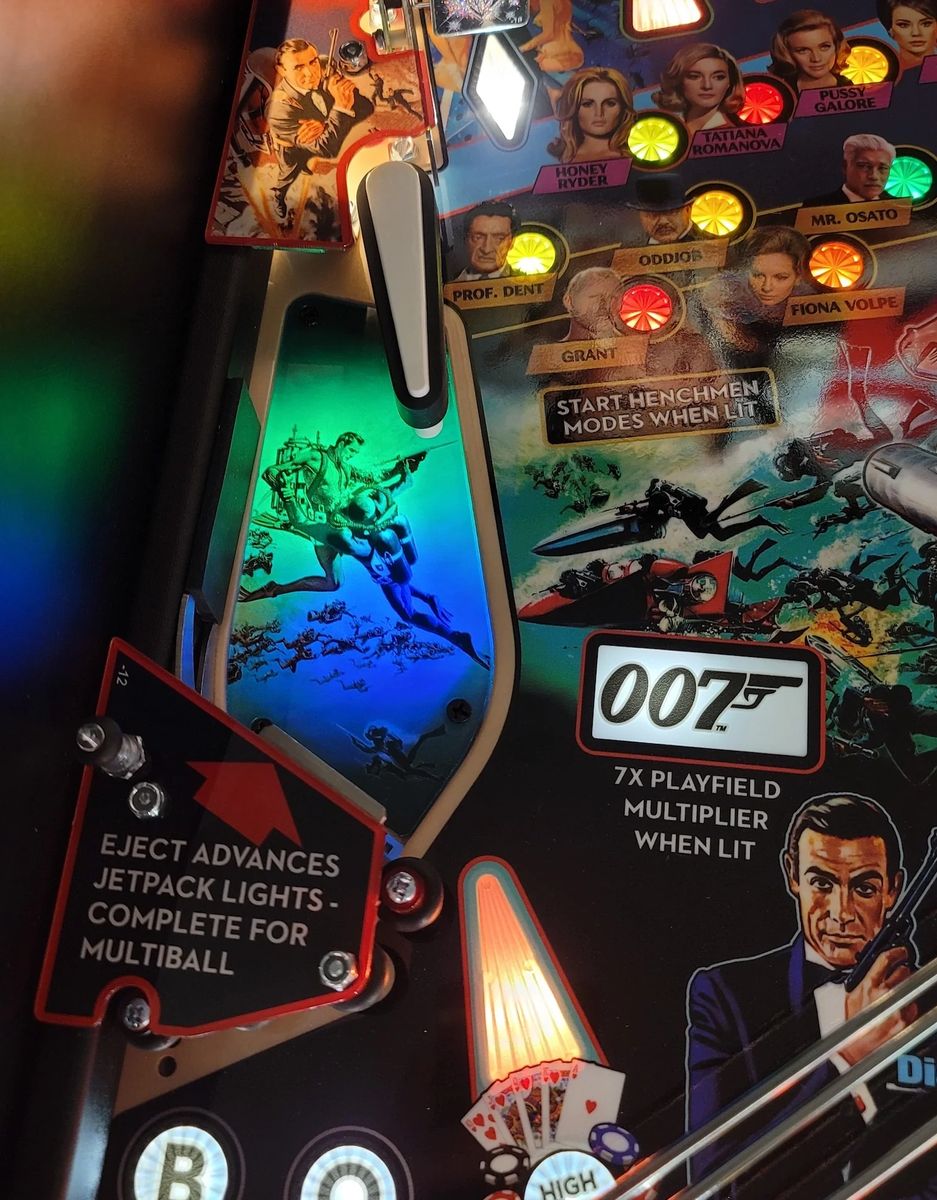 007 Pinball Underwater Battle Illumination