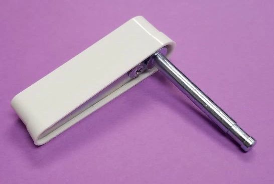 Classic Bally Shoe and Shaft Flipper Bat Assembly