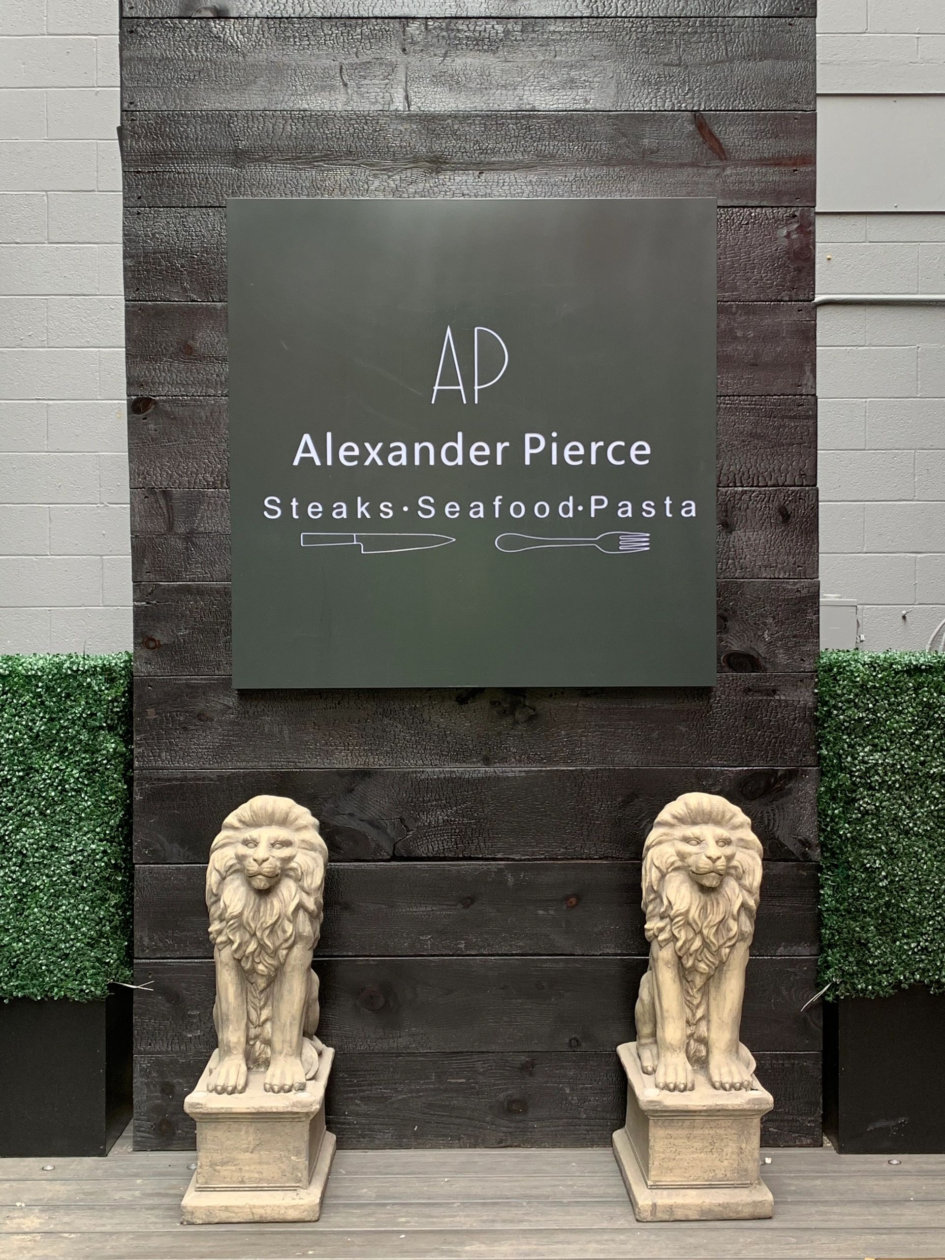CONTACT US | Alexander Pierce Restaurant