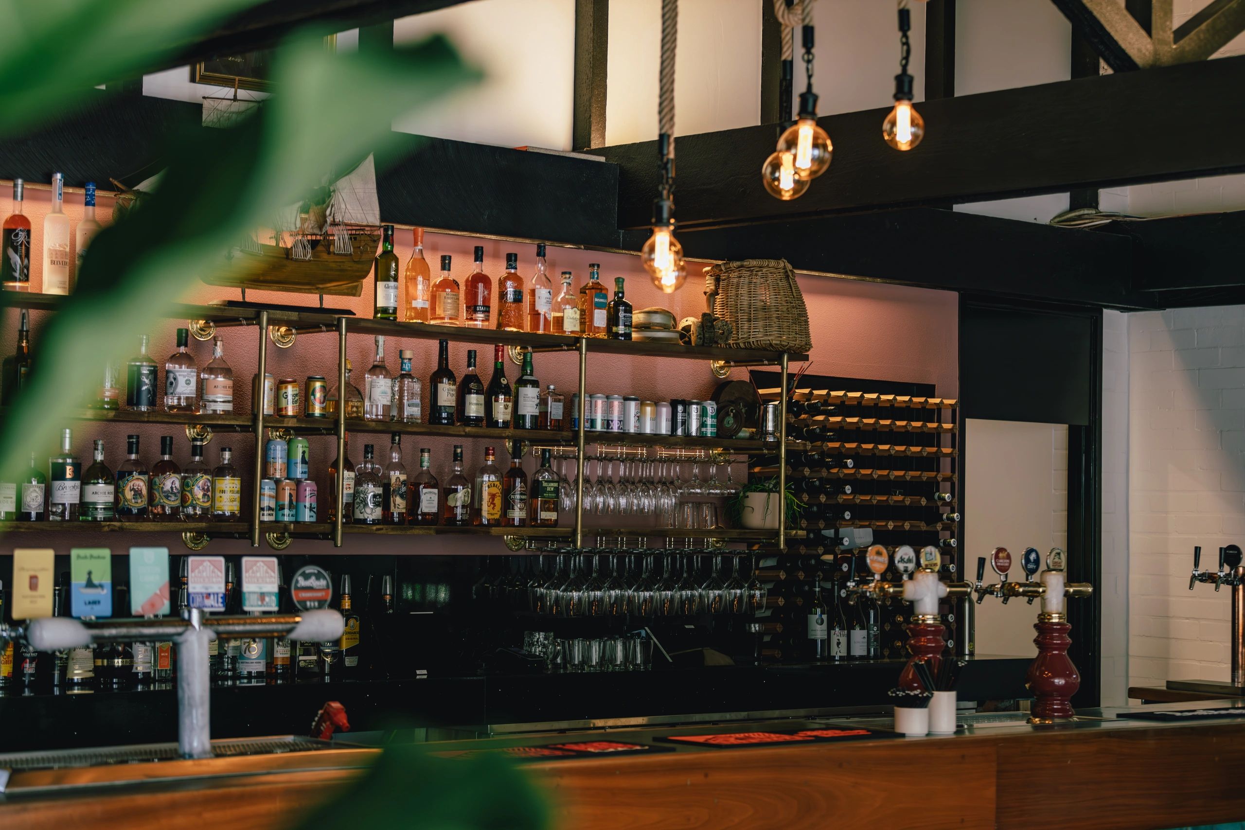 Steampacket Hotel Nelligen - Home