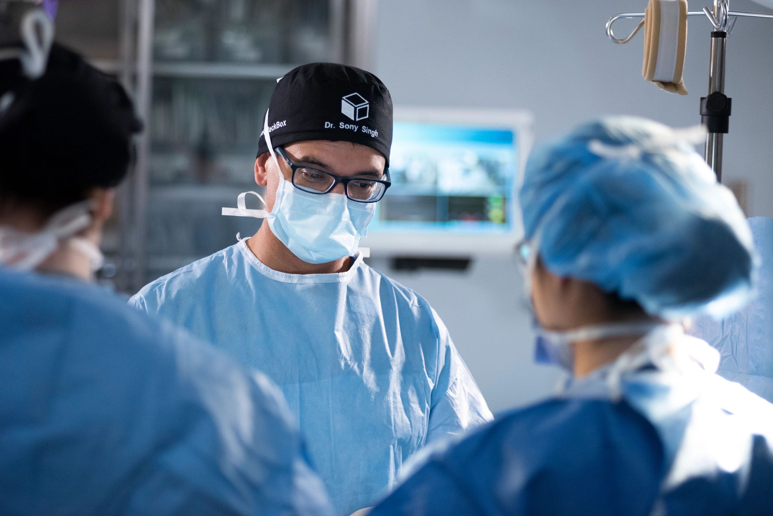 Ottawa Minimally Invasive Gynecology Group