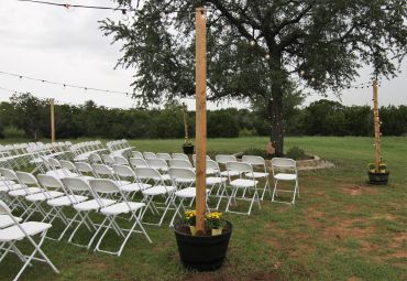 Weddings in Glen Rose - Monarch Meadows Farm