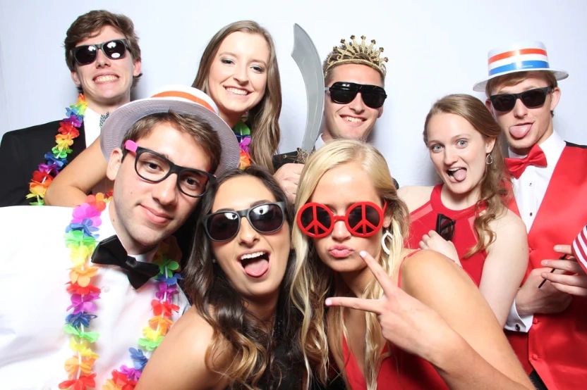 Legendary Party Pics - Photo Booth Rentals