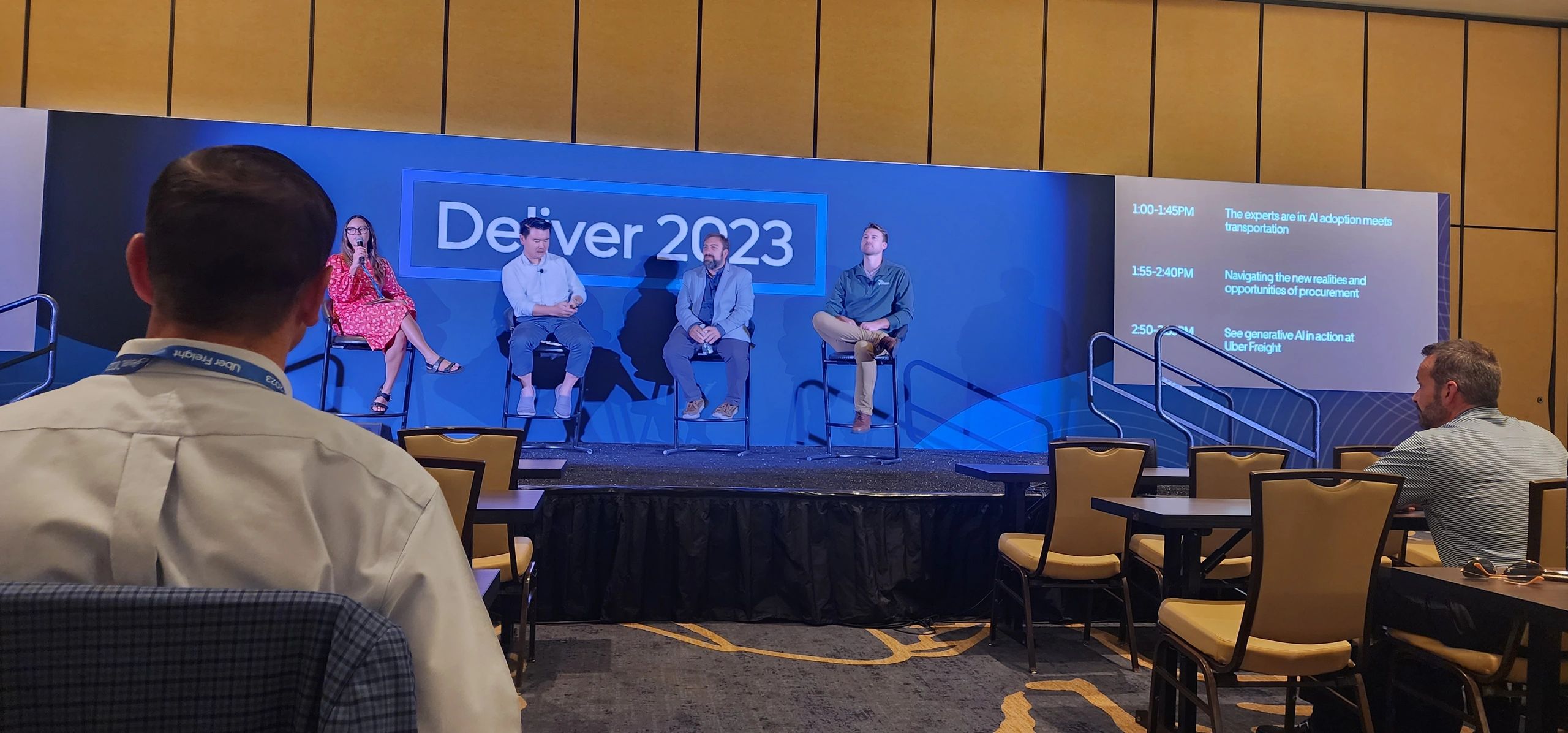 The Future of Freight: AI-Powered Logistics & Autonomous Trucking