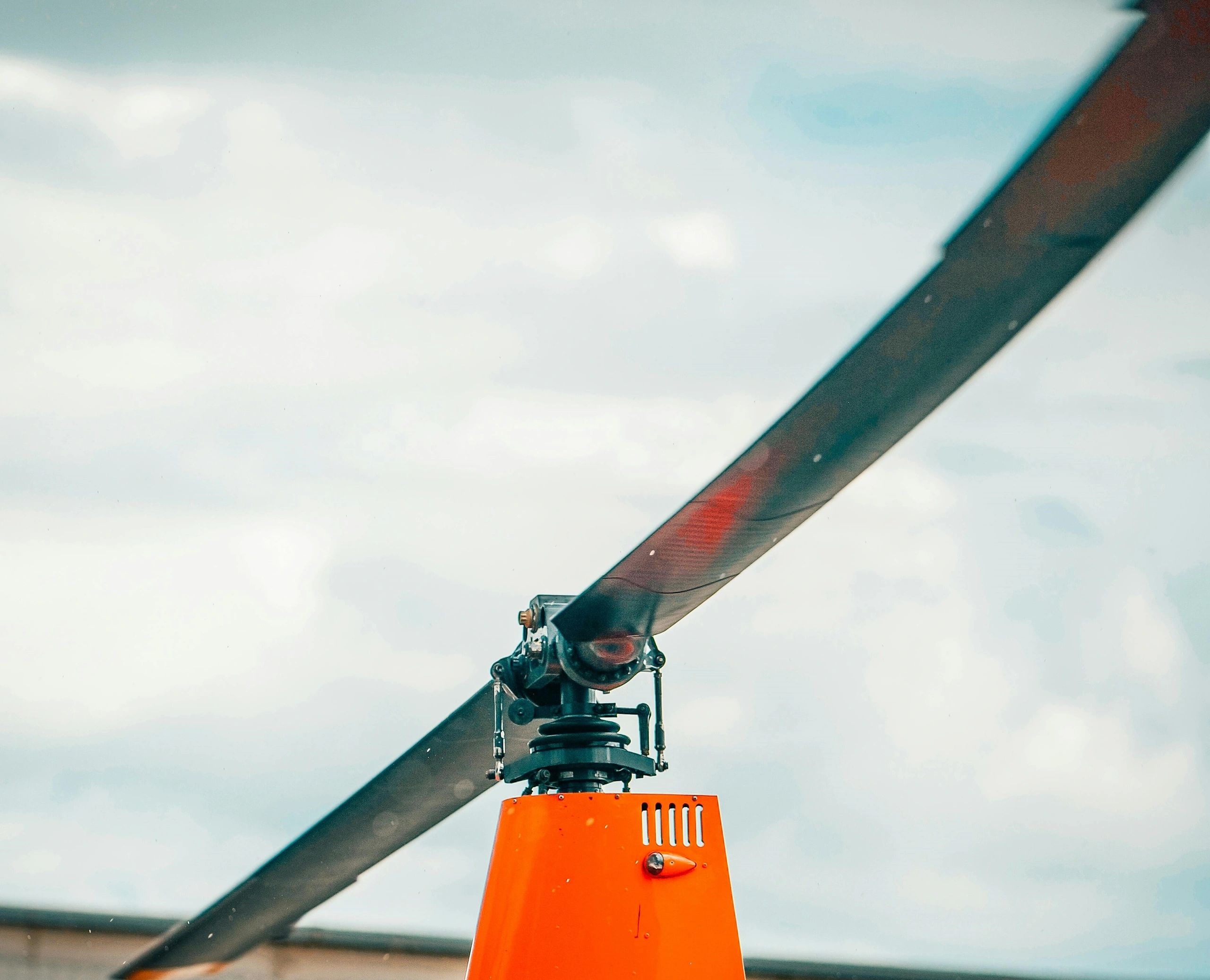 What is the Swash Plate in a Helicopter Rotor System