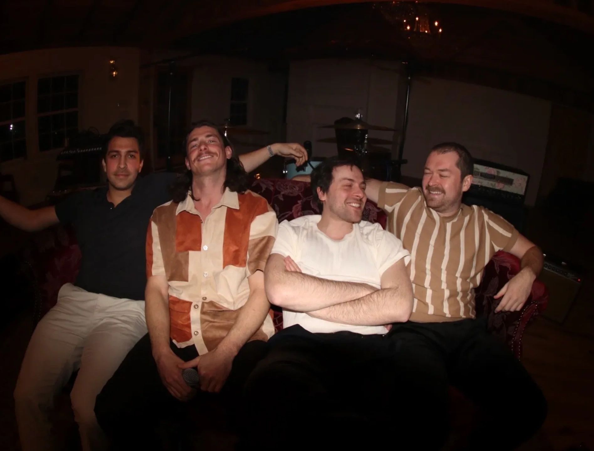 HOME [weekendfriendmusic.com]