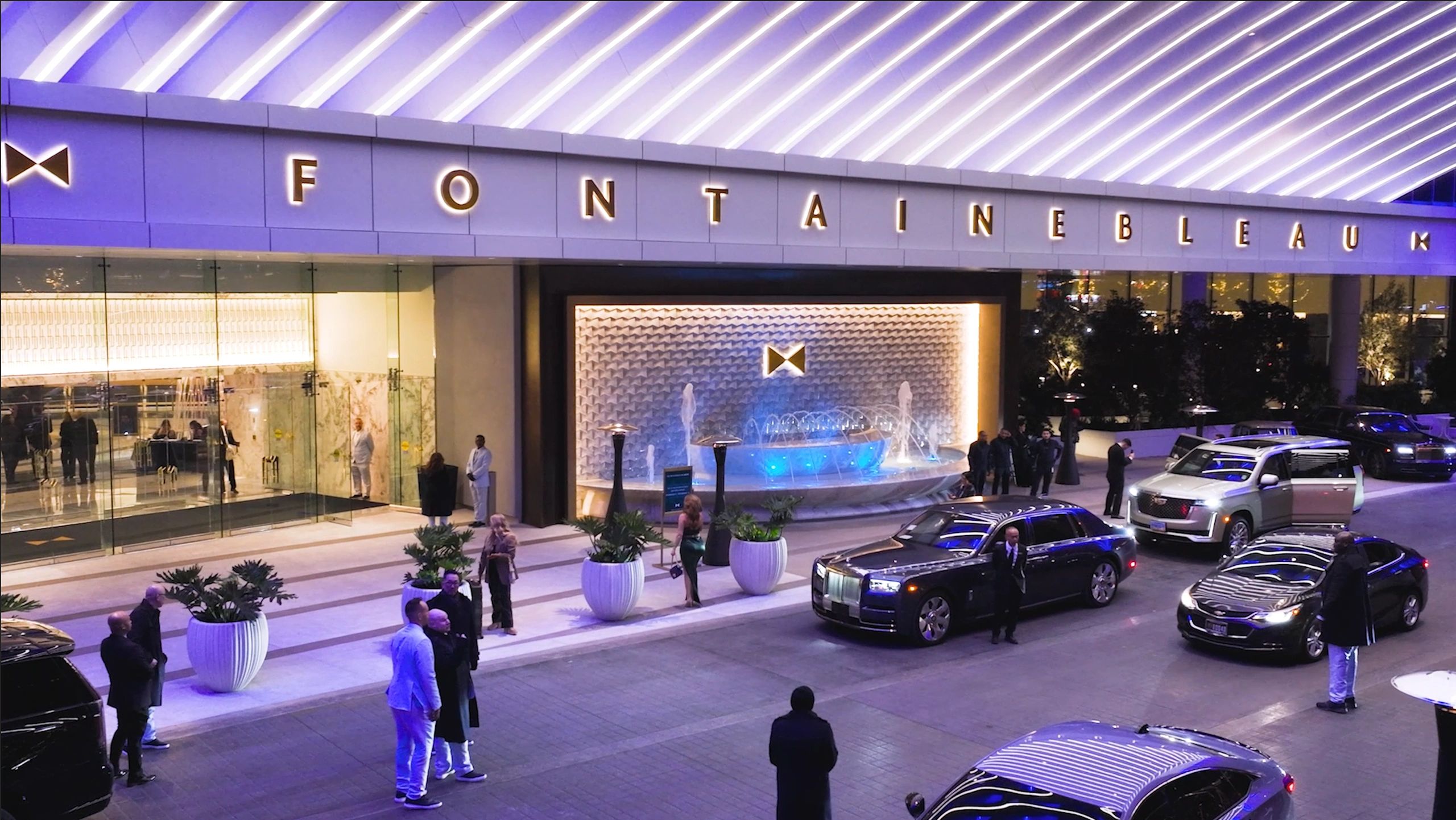 Fabulous Fontainebleau! The Newest Luxury Resort in Las Vegas